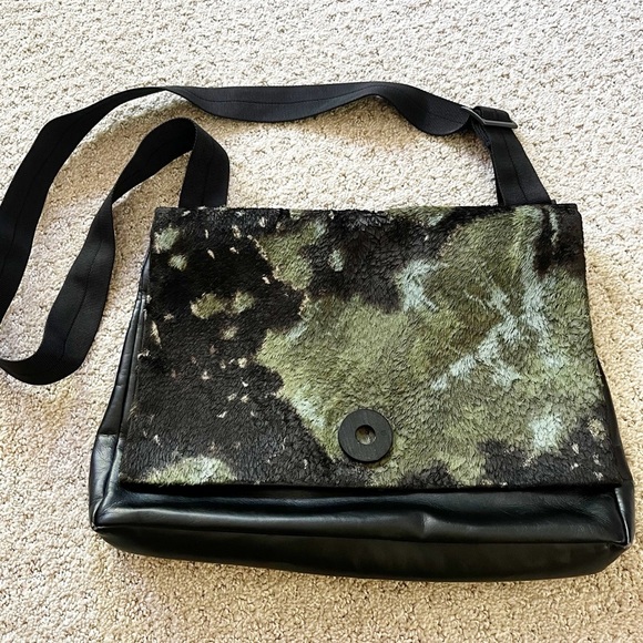 Acrylic Masako & Tomoko | Bags | Acrylic Masako Tomoko Flap Crossbody ...